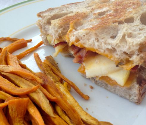ABC (Apple-Bacon-Cheddar) Sandwiches | Wine & Plum